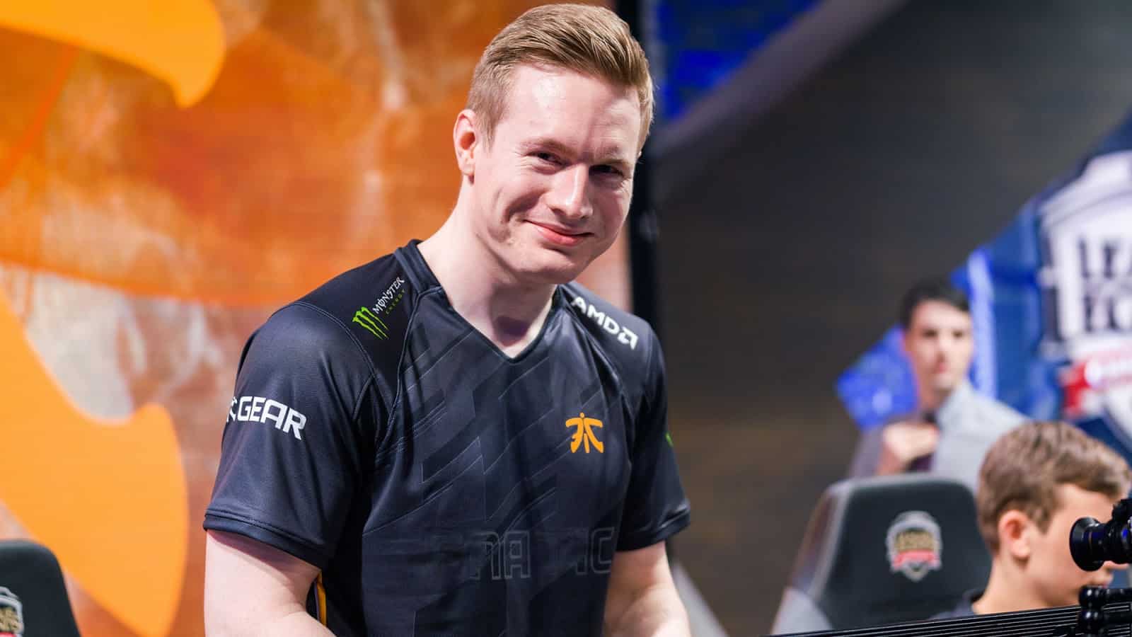 League of Legends: Team Liquid Sign Broxah