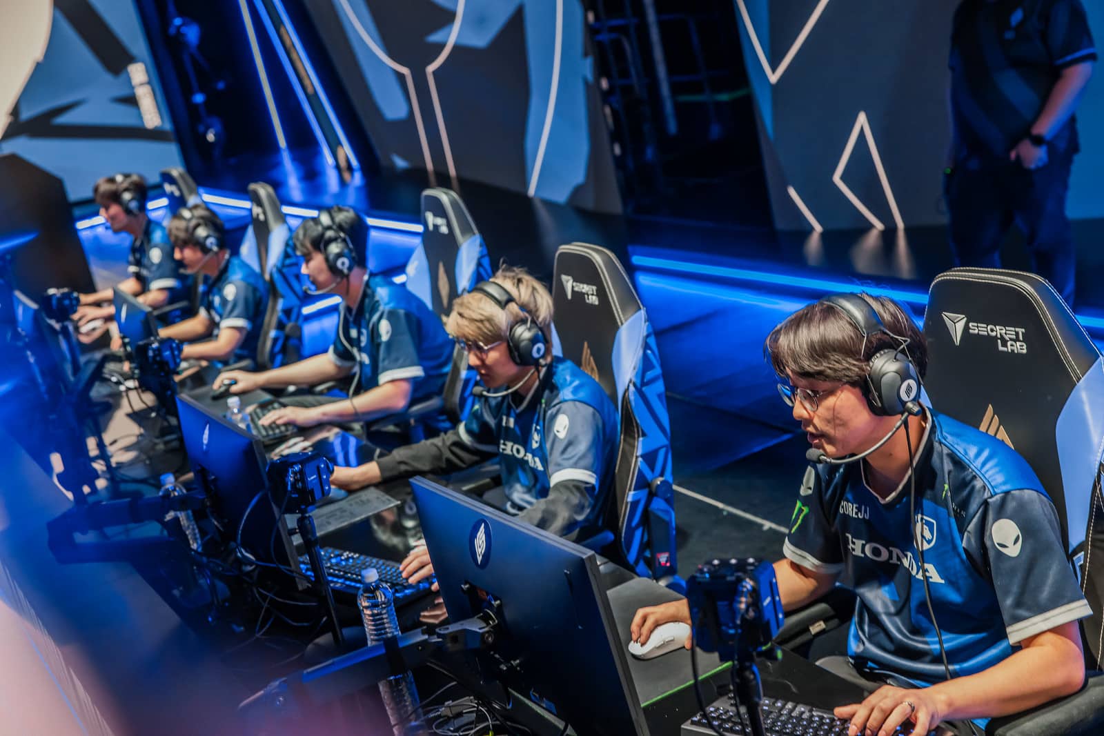 T1 vs Team Liquid Preview and Predictions - LoL Worlds 2023