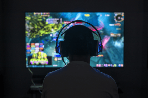 7 Tips To Become An Esports Pro Player