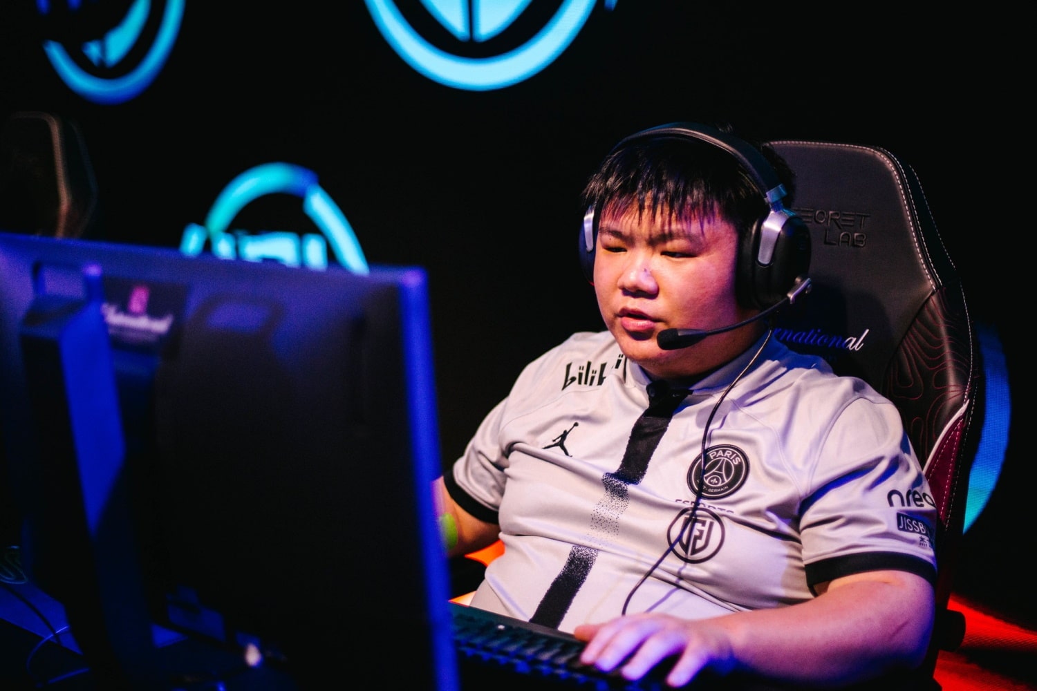 XinQ Explains His Dota 2 Absence