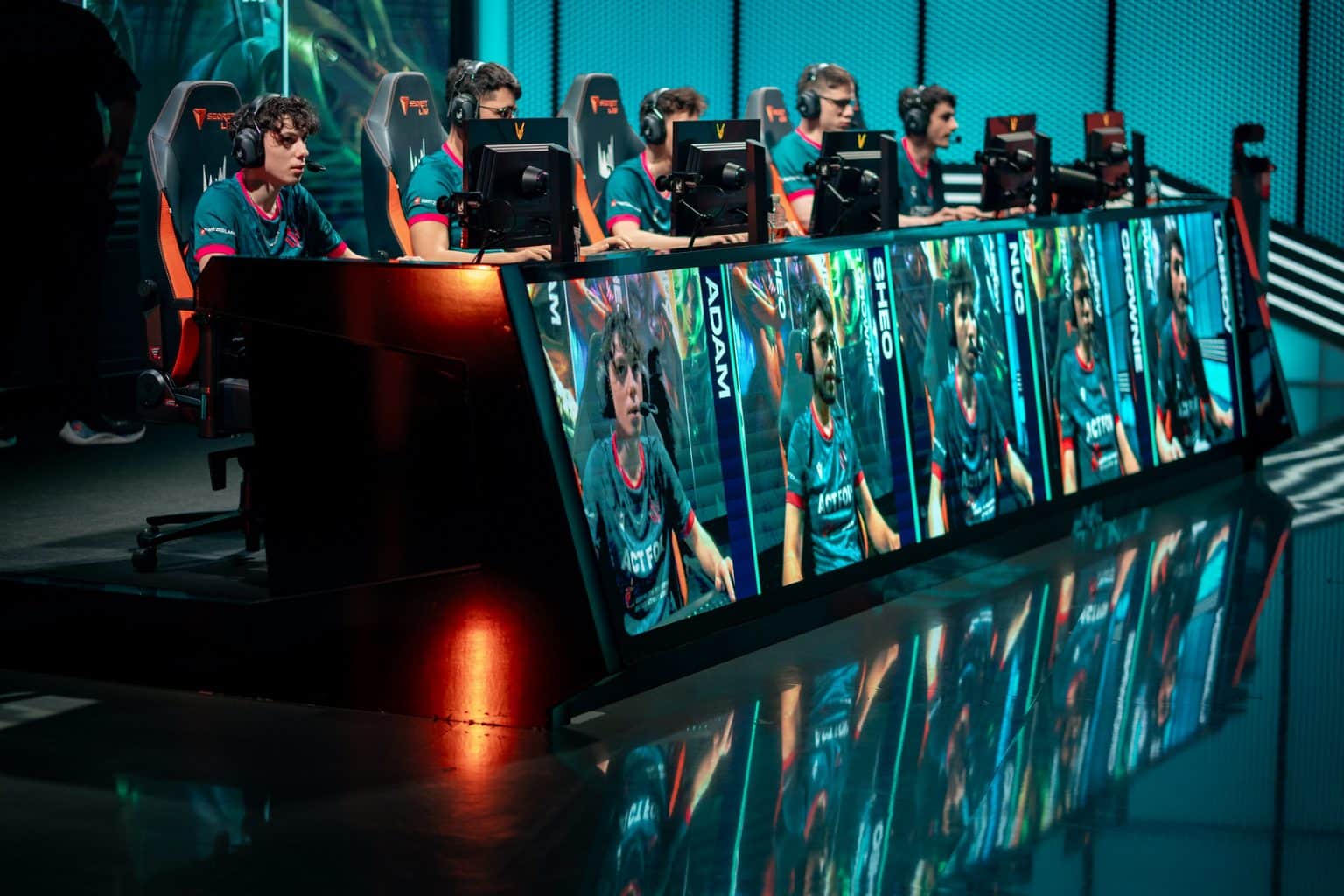 Team BDS vs Team Heretics Preview: LEC 2023 Summer Group Stage