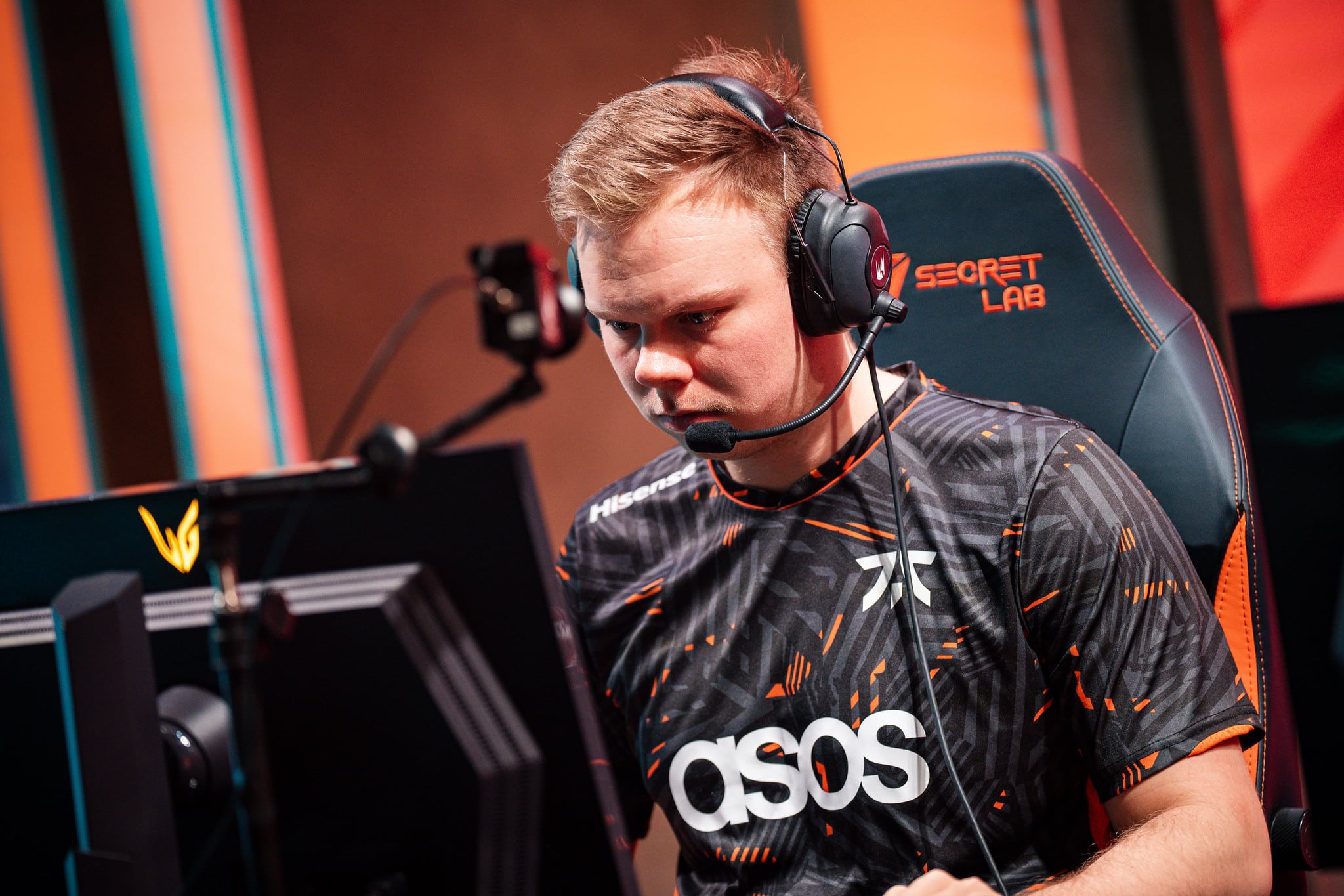 Wunder Joins Fnatic as Sub for Injured Oscarinin