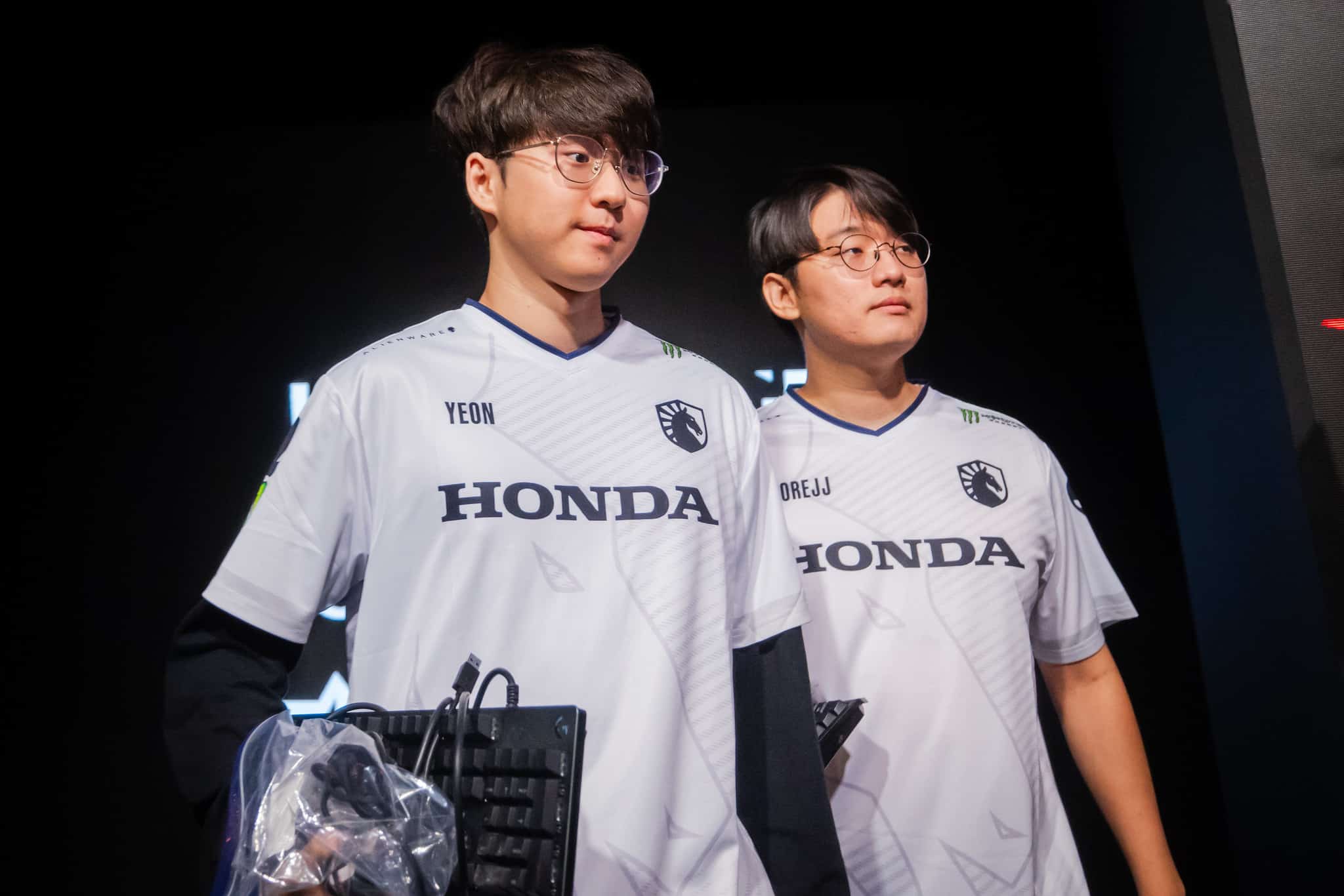 T1 vs Team Liquid Honda Recap – Worlds 2023 Swiss Stage Day 1