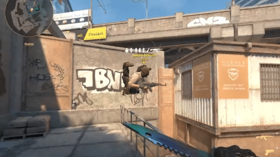 New CS2 Bug Causes Players to Crouch In an Interesting Way